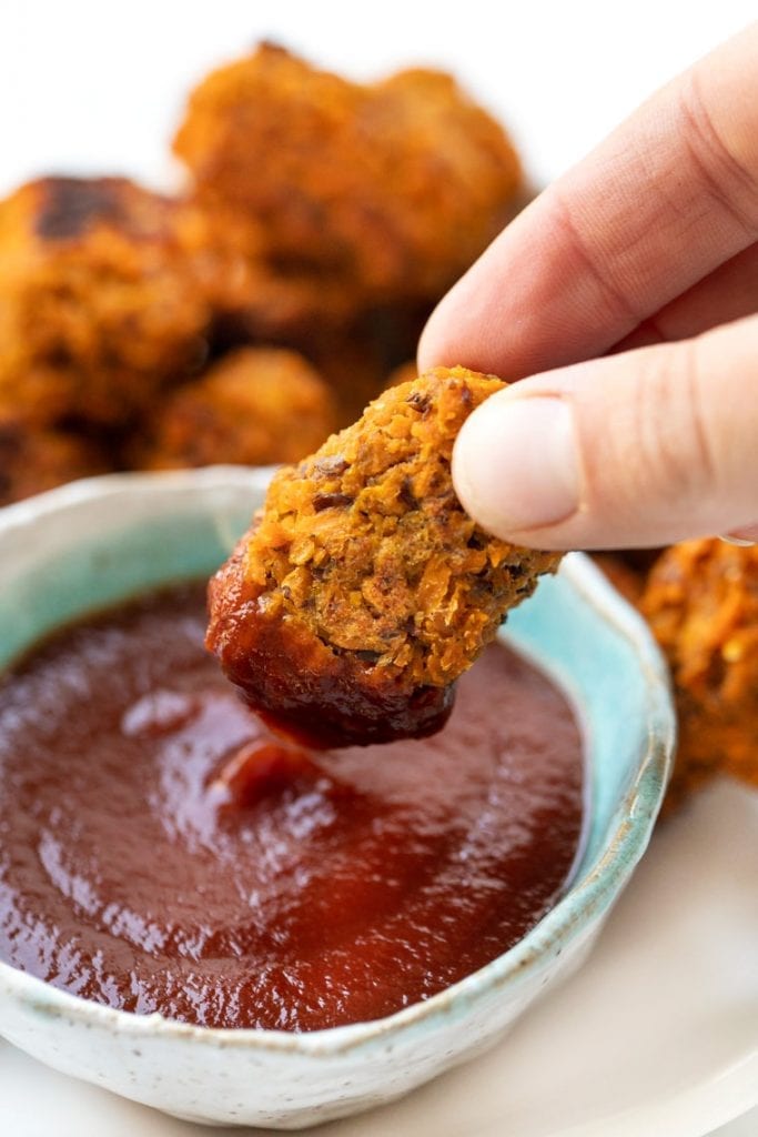 20+ Easy Vegan Healthy Snacks on the Go - LynSire